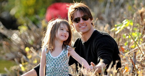 Tom Cruise xem Suri là rắc rối tiềm ẩn
