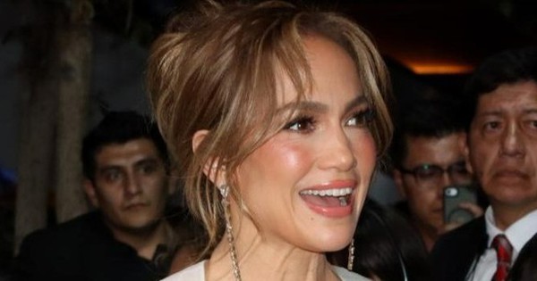 Jennifer Lopez đáp trả tin ly hôn Ben Affleck