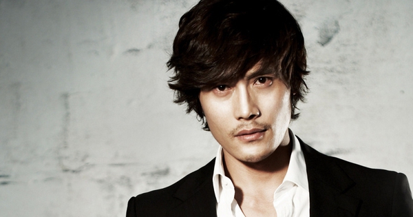 Lee Byung Hun diễn đỉnh đến mức 30 năm chưa từng thất bại, dùng tài ...