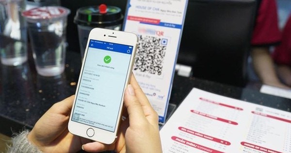 Sau quét mã QR chuyển tiền, điện thoại đơ máy, tài khoản mất sạch tiền ...