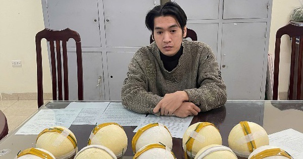 Bí mật trong 2 thùng carton của Đinh Văn Đạt