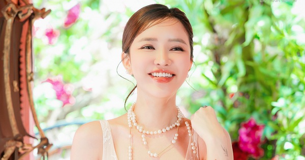 Bích Phương lần này lạ quá, hao hao hết người này đến người khác