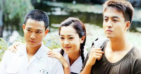 First Love 10 người xem 11 người khen, cán mốc rating 65%