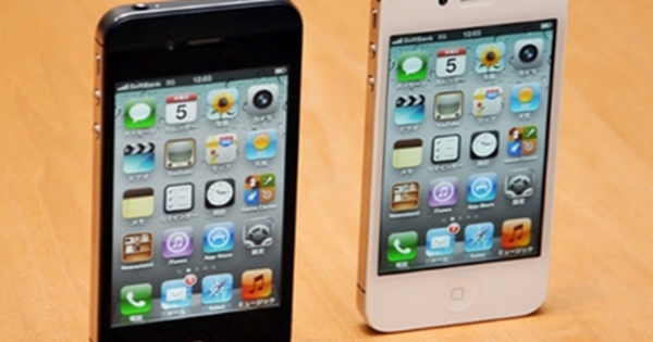 iPhone 4S tại Việt Nam đột ngột giảm giá