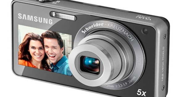 Máy ảnh Samsung ST700: 2 màn hình, nhân đôi niềm vui