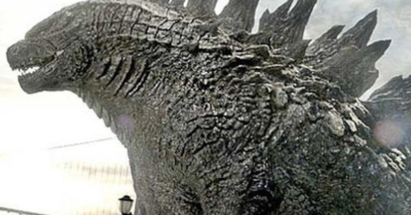 GODZILLA quá béo, Quai Vat GODZILLA bi fan Nhat che beo