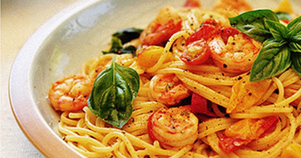 Spaghetti tôm thơm ngon cho bữa tối lãng mạn