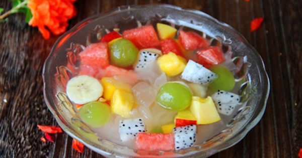 Chè trái cây mát lạnh đã ăn là mê mẩn