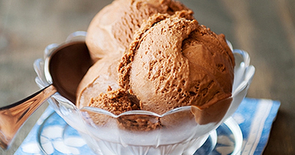 KEM chocolate caramel mềm thơm mát lạnh