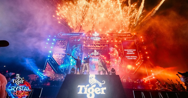 Water EDM Festival của năm gọi tên Tiger Crystal Rave 2.0, đại tiệc té ...