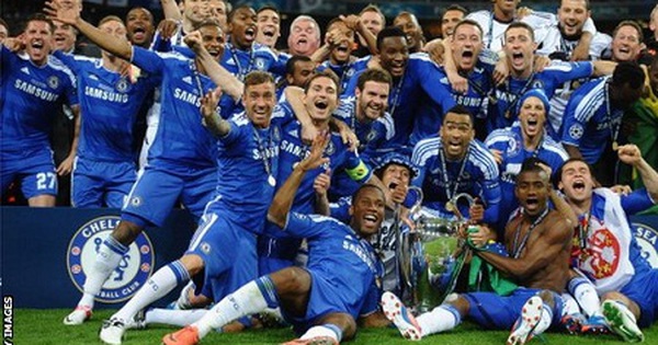 Nhìn lại 10 năm đầy thăng trầm của Chelsea với nhà tài trợ Samsung
